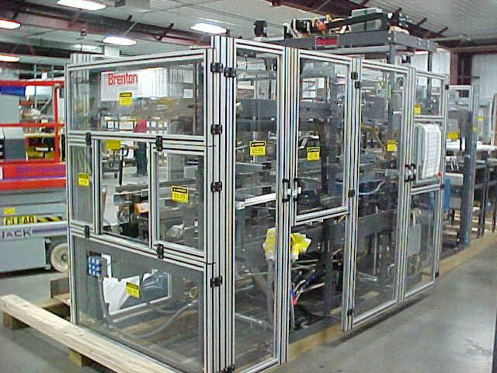 Used Brenton TLKDCP Case Packer for Clam Shell Trays