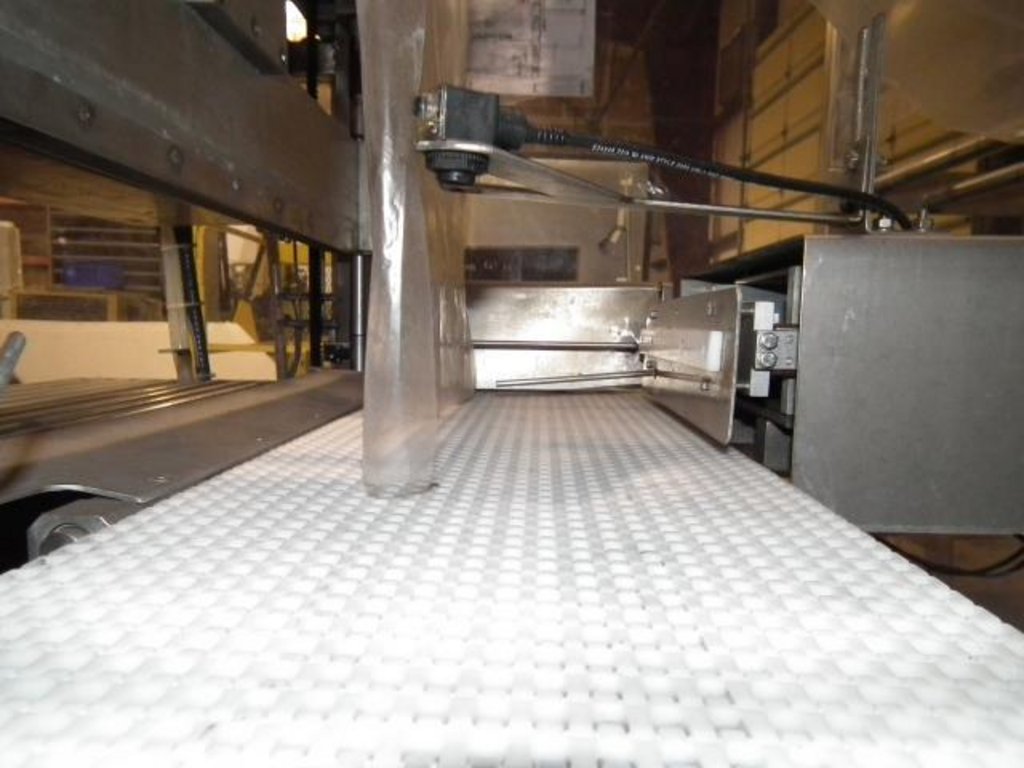Used EDL Packaging Engineers Shrink Wrap Bundler