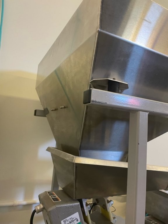 Used Logical Machines S-4 Stainless Steel Net Weigh Filler
