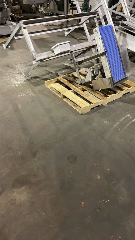 Used Matrix Pro Bagger with Yamato Dataweigh 8 Head CCW, Z-Bucket ...