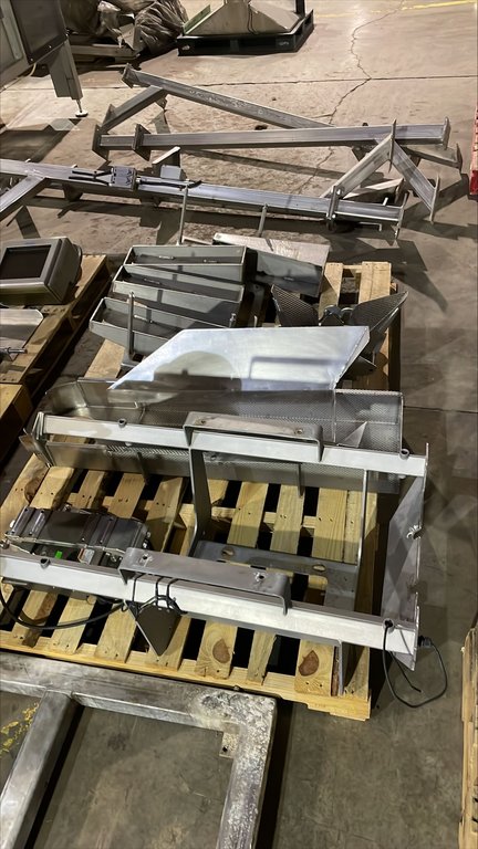 Used Matrix Pro Bagger with Yamato Dataweigh 8 Head CCW, Z-Bucket ...