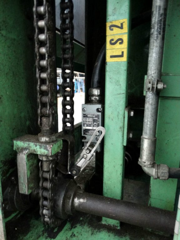 Used Simplimatic 400 2D High Level Bulk Depalletizer