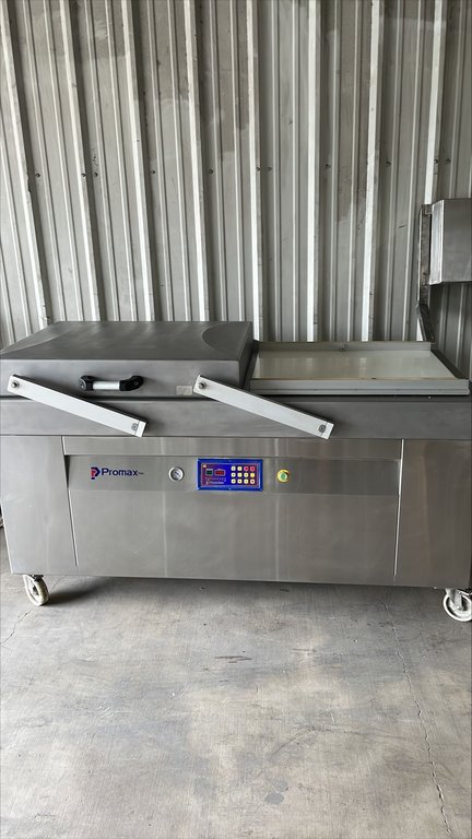 Used Promax DC800-FB-E-6 S.S. Vacuum Sealer