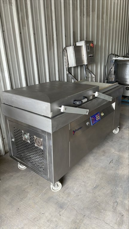 Used Promax DC800-FB-E-6 S.S. Vacuum Sealer