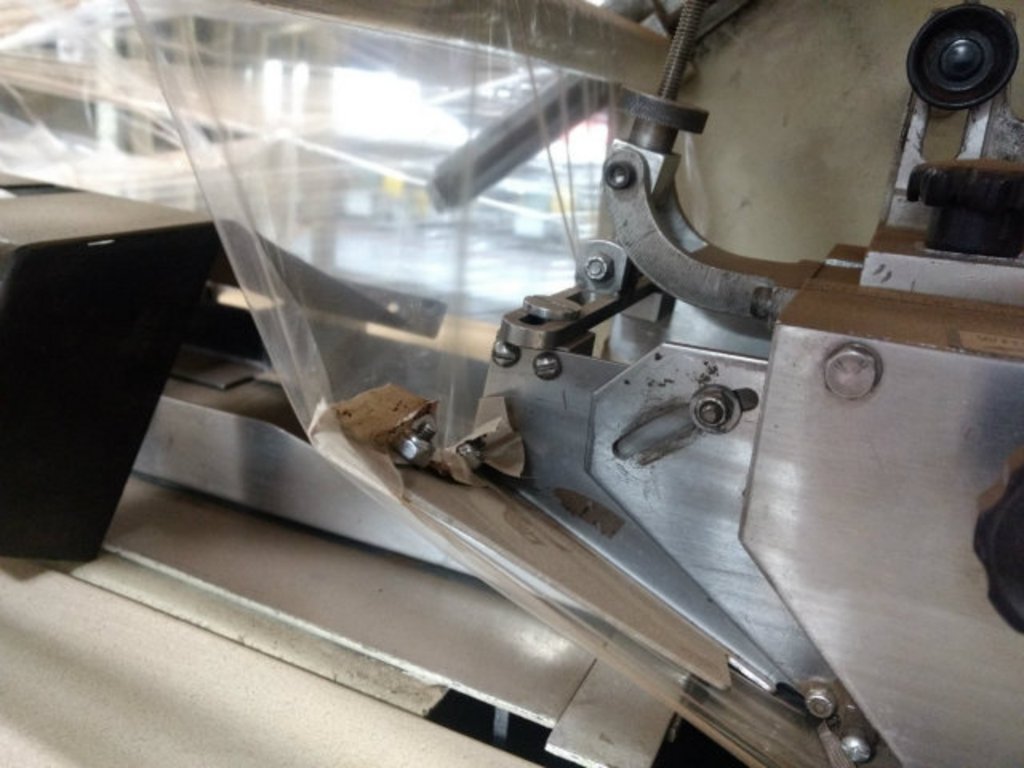 Used Fuji Formost FW 500 Horizontal Flow Wrapper