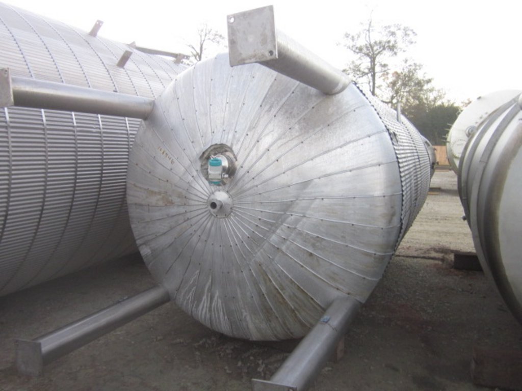 Used A and B Stainless Steel Caustic CIP Tank 3900 Gal