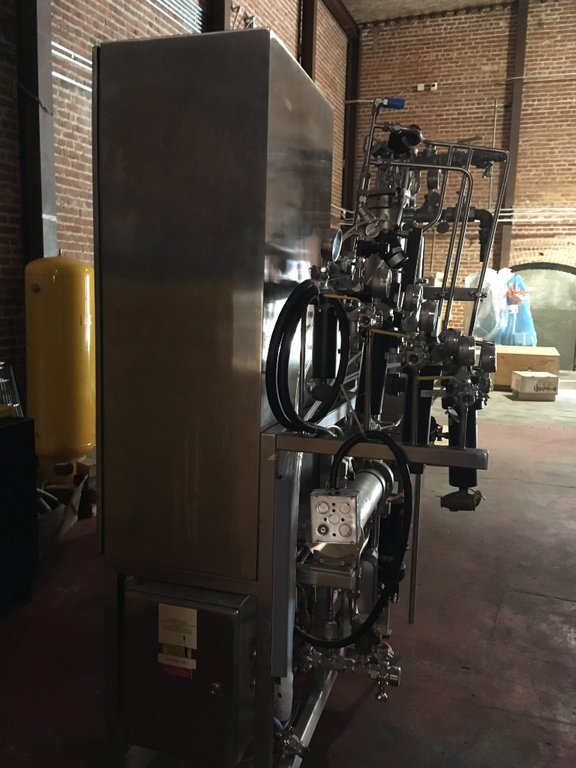 Used BioStat D-100C T & C BioStat D-100 Liter SS Bioreactor Tank