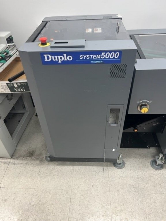 Used System5000 Duplo 5000 Dynamic Booklet Maker System