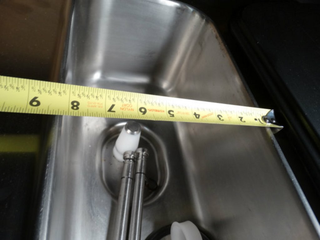 Used C723-27 Taylor Twin Twist Soft Serve Freezer