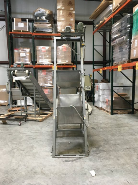 Used Bucket Conveyor with Dump Hopper