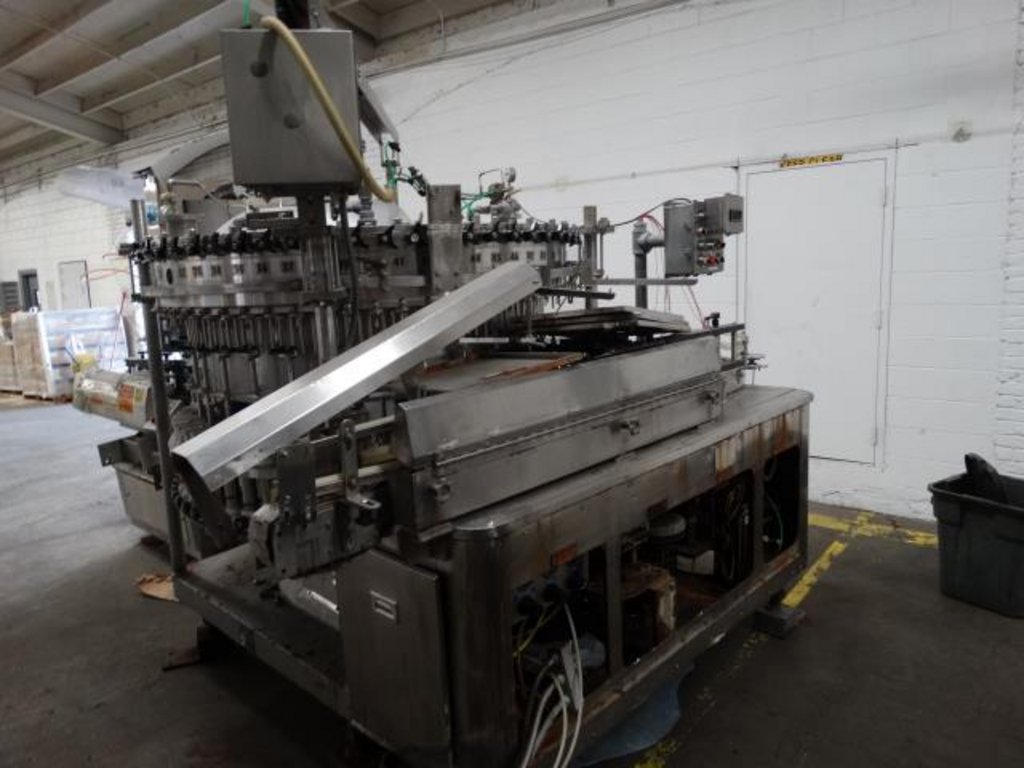 Used Meyer Filler 60 Head Volumetric Filler