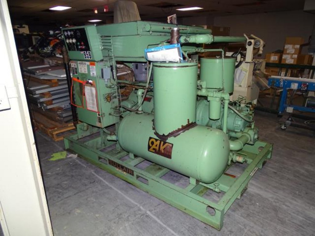 Used 20-100H ACAC KT Sullair 20 100H Water Cooled 100 HP Air Compressor