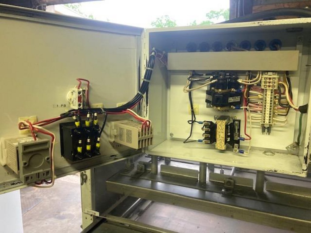 Used Alloyd 2SM1428 Medical Shuttle Tray Sealer