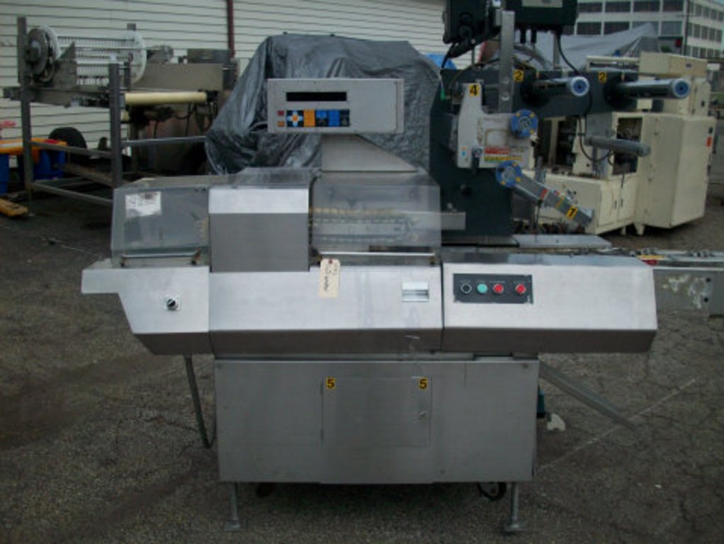 Used Fuji FW3700 Horizontal Flow Wrapper