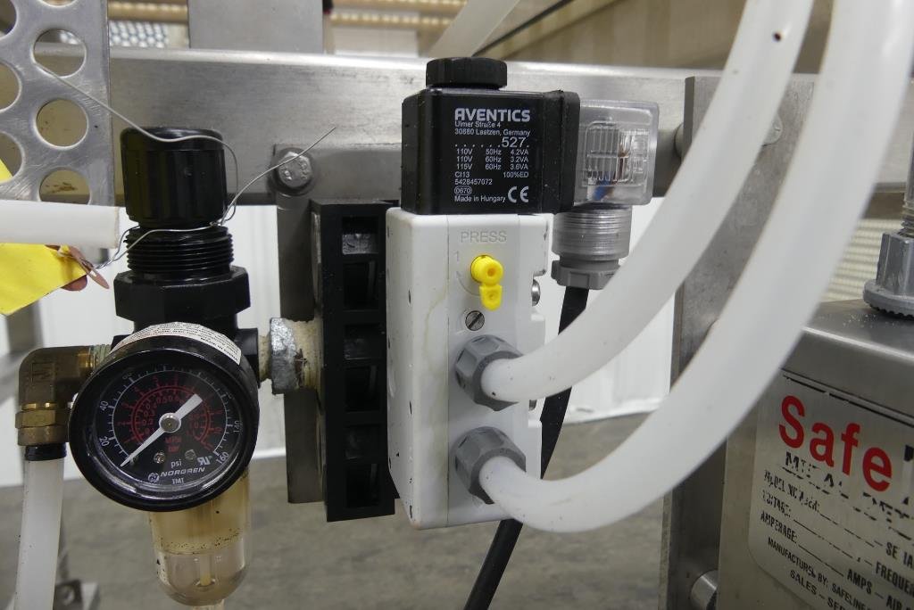 Used V3 PW PPH Plus 100/300 Mettler Toledo Metal Detector 3.5"T x 23.5"W