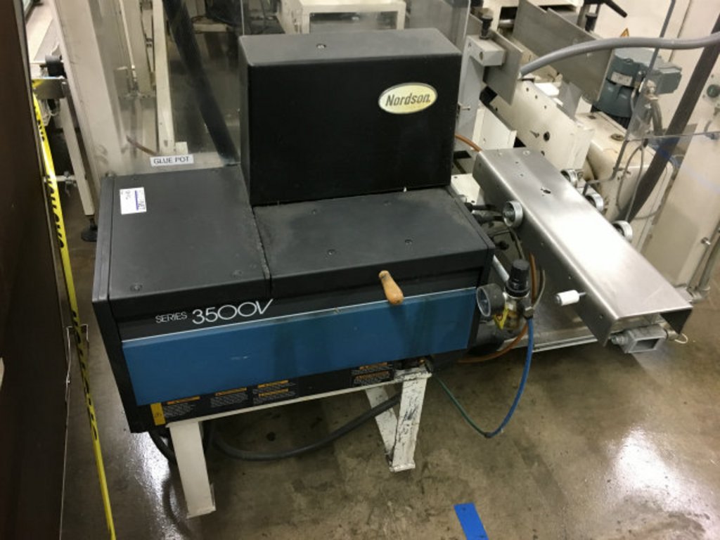 Used Focke 486 Case Packer with Nordson Glue Sealer