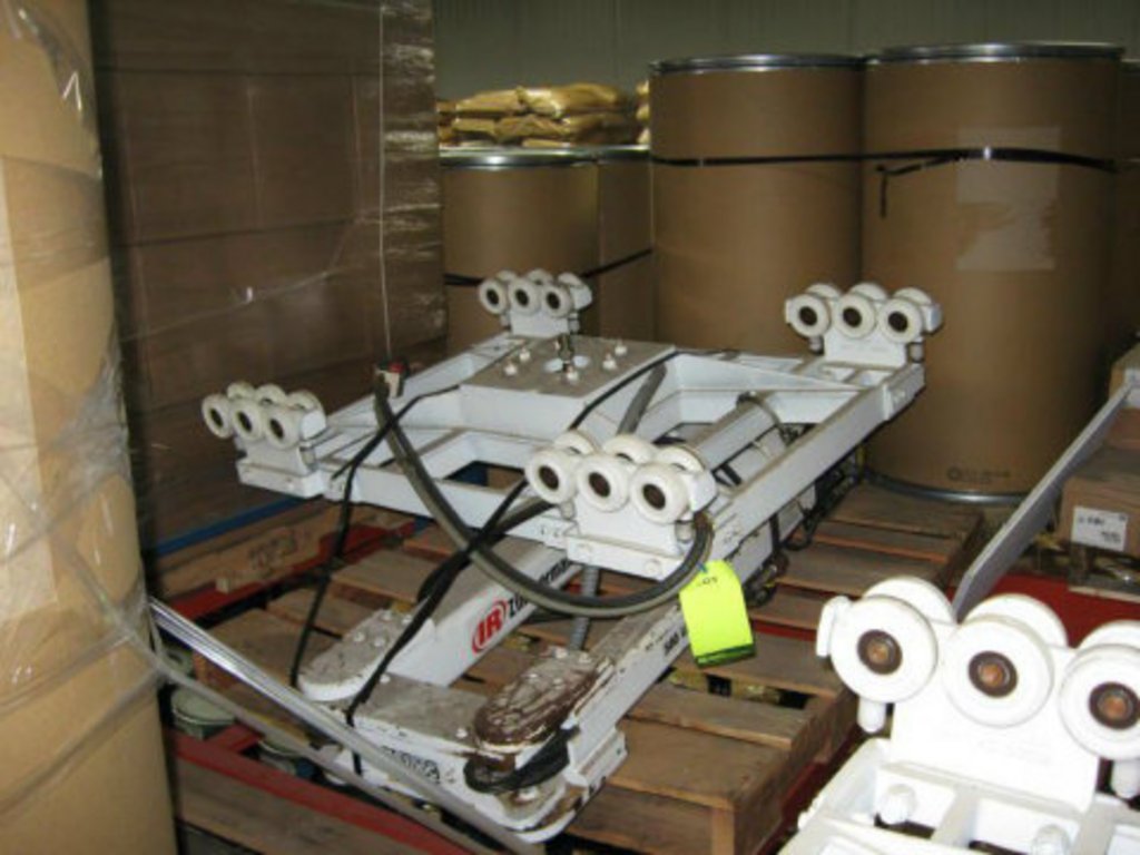 Used Zimmerman 700C Arm/BW050080 Balancer Articulating Arm Hoist with ...