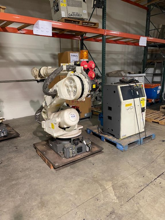 Used Fanuc R-2000i 125L Robotic Arm 6 Axes & Controller
