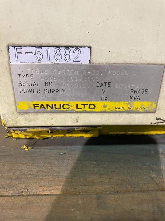 Used Fanuc R-2000i 125L Robotic Arm 6 Axes & Controller