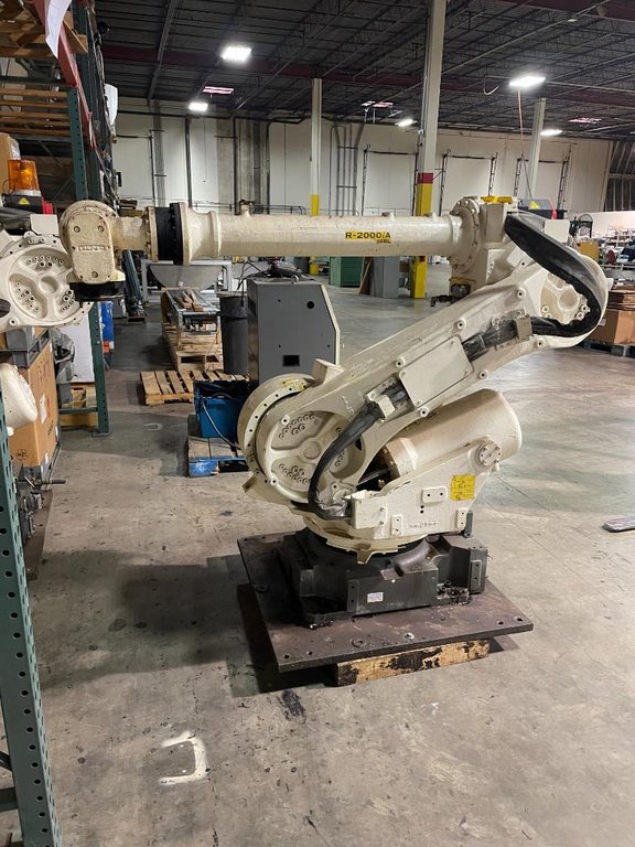 Used Fanuc R-2000i 125L Robotic Arm 6 Axes & Controller