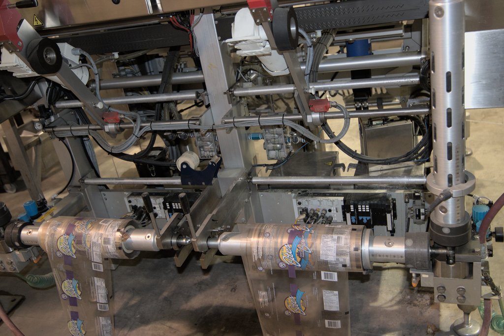 Used Bosch SVE 2510 Vertical Form Fill Seal Bagger