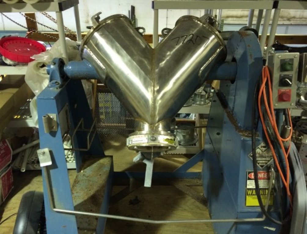 Used Patterson Kelley 1 Cubic Foot SS Twin Shell V Blender