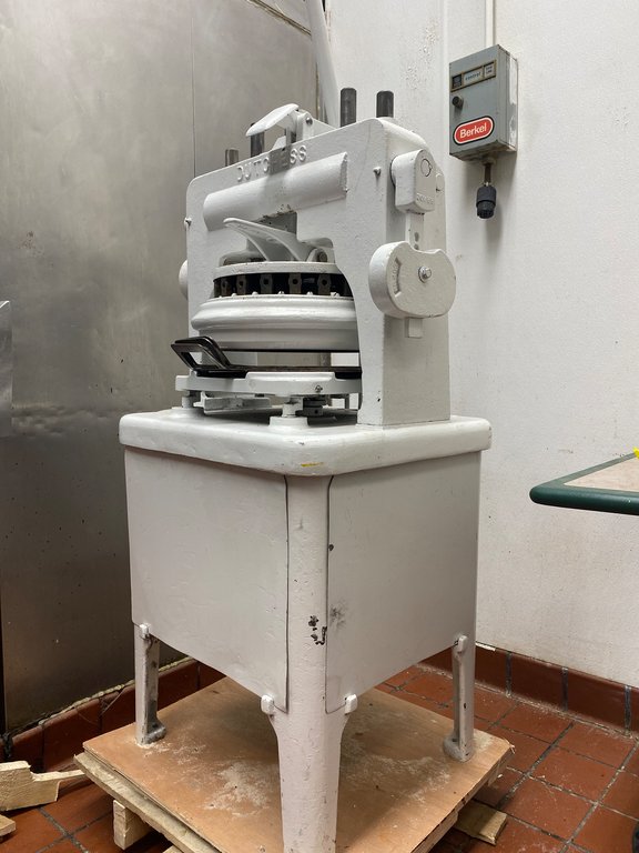 Used Dutchess Dough Divider and Rounder