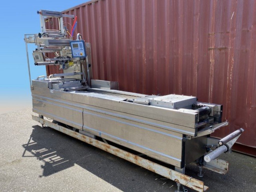 Used Multivac R140 Rollstock Thermoformer