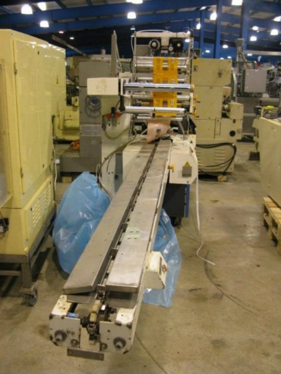 Used Fuji FW3400 Horizontal Form Fill Seal Wrapper