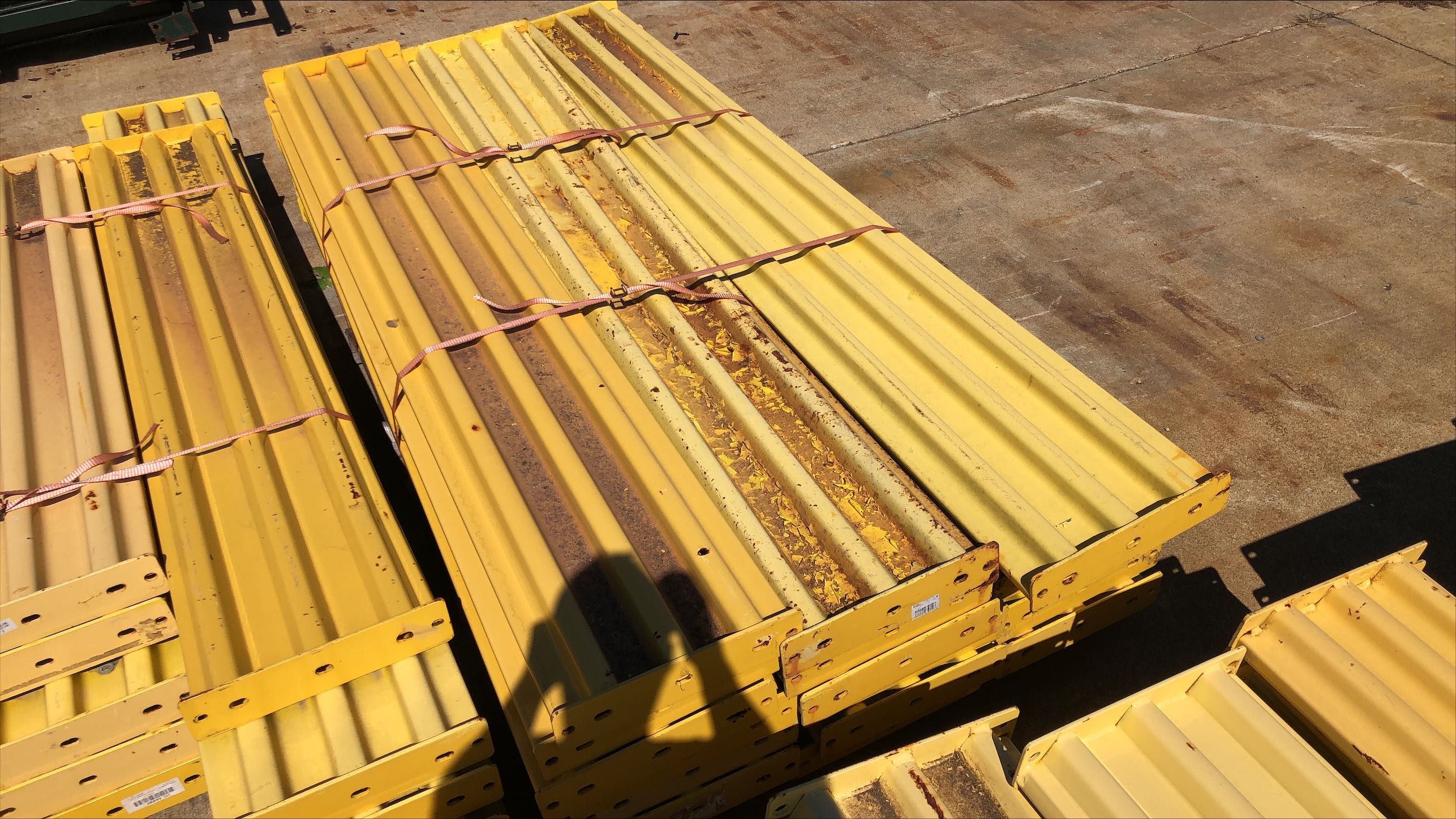 Request Similar Equipment Lot Of 18 3 Ribbed Bolt On Guard Rails