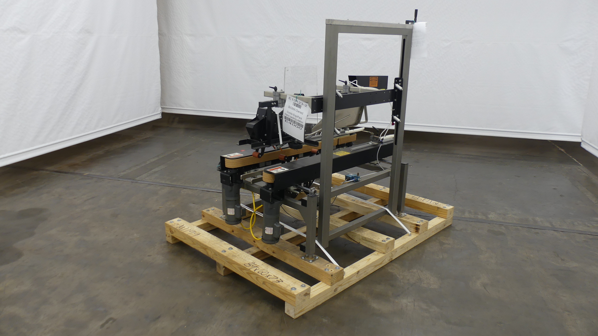 Used E4000 Combi ErgoPack Hand Packing Station with Case Sealer