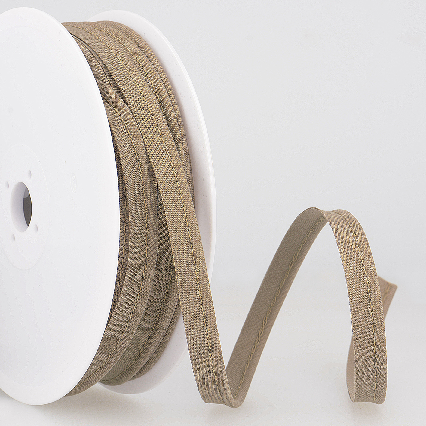 Trim: Piping: Flanged: 25m x 2mm: Taupe - Stephanoise - Groves and Banks