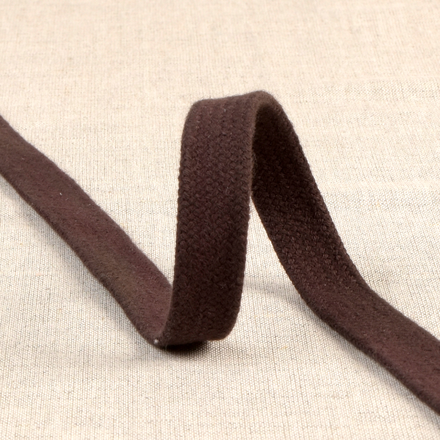 Trim: Flat Tubular Braid: 20m x 15mm: Brown - Stephanoise - Groves and ...