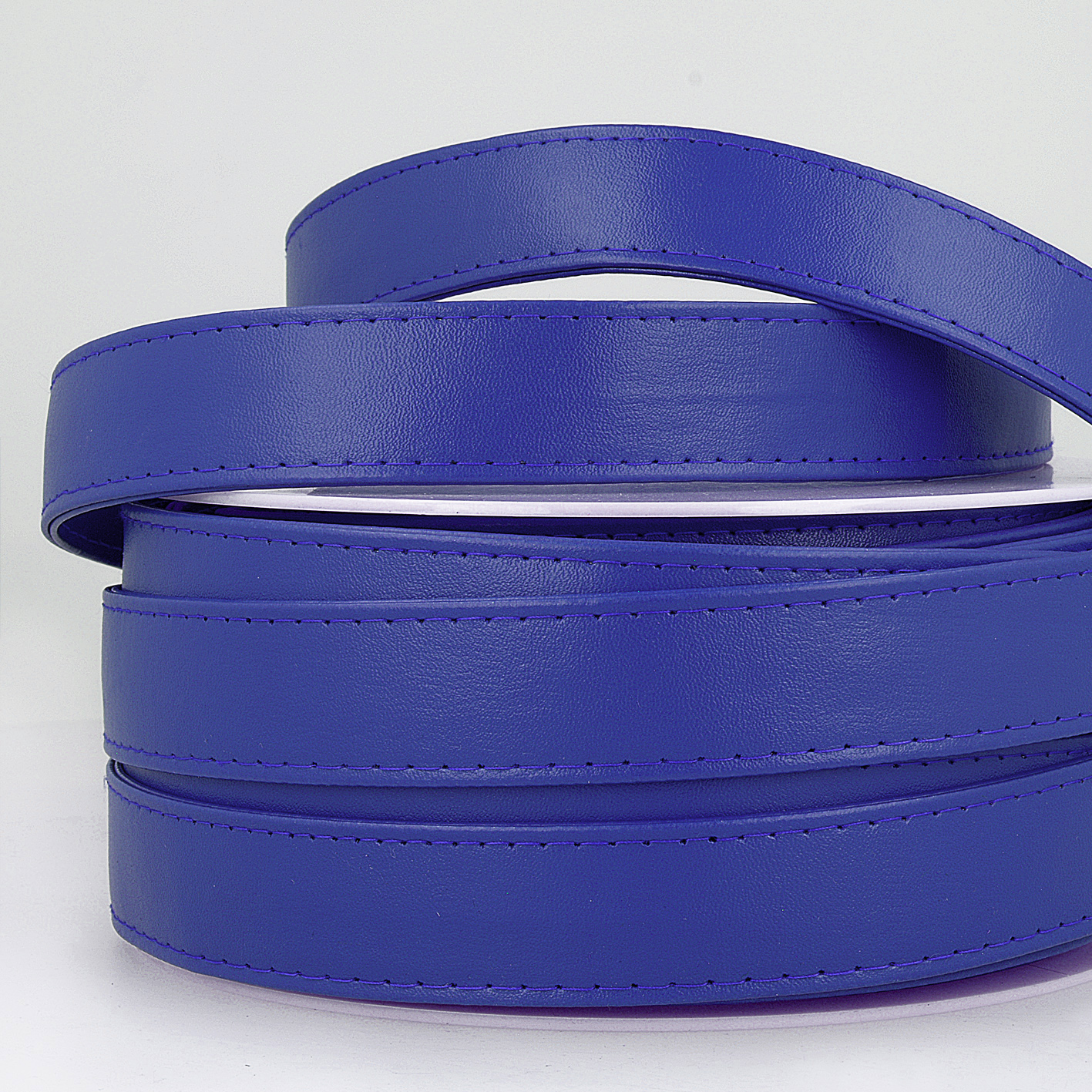 Trim: Webbing: Faux Leather: 10m x 25mm: Royal Blue - Stephanoise ...