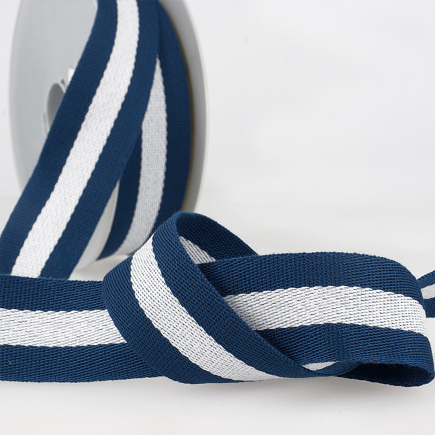 Trim: Webbing: Polyester: 10m x 30mm: Navy Blue - Stephanoise - Groves ...