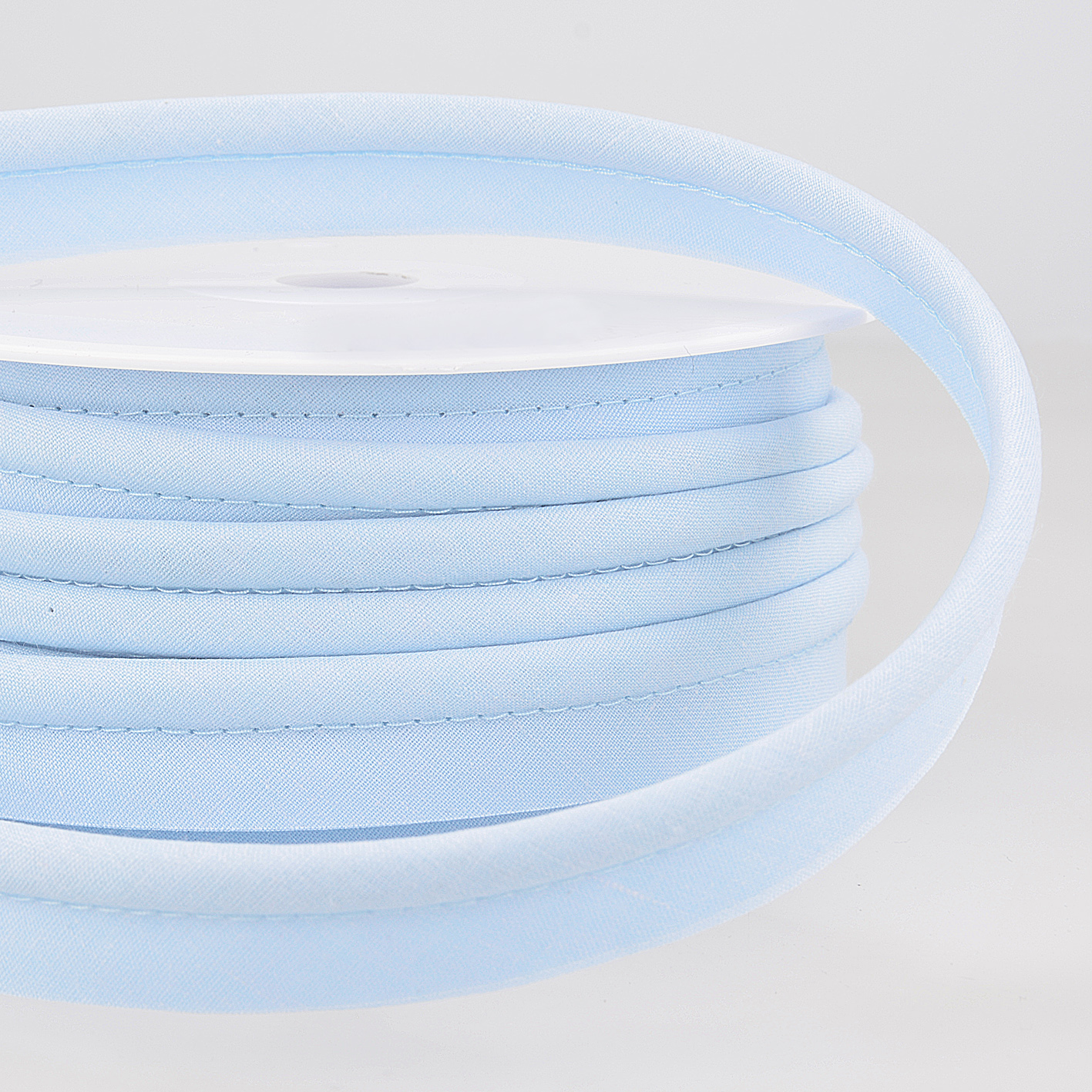 Trim: Piping: Flanged: 15m x 5mm: Pale Blue - Stephanoise - Groves and ...