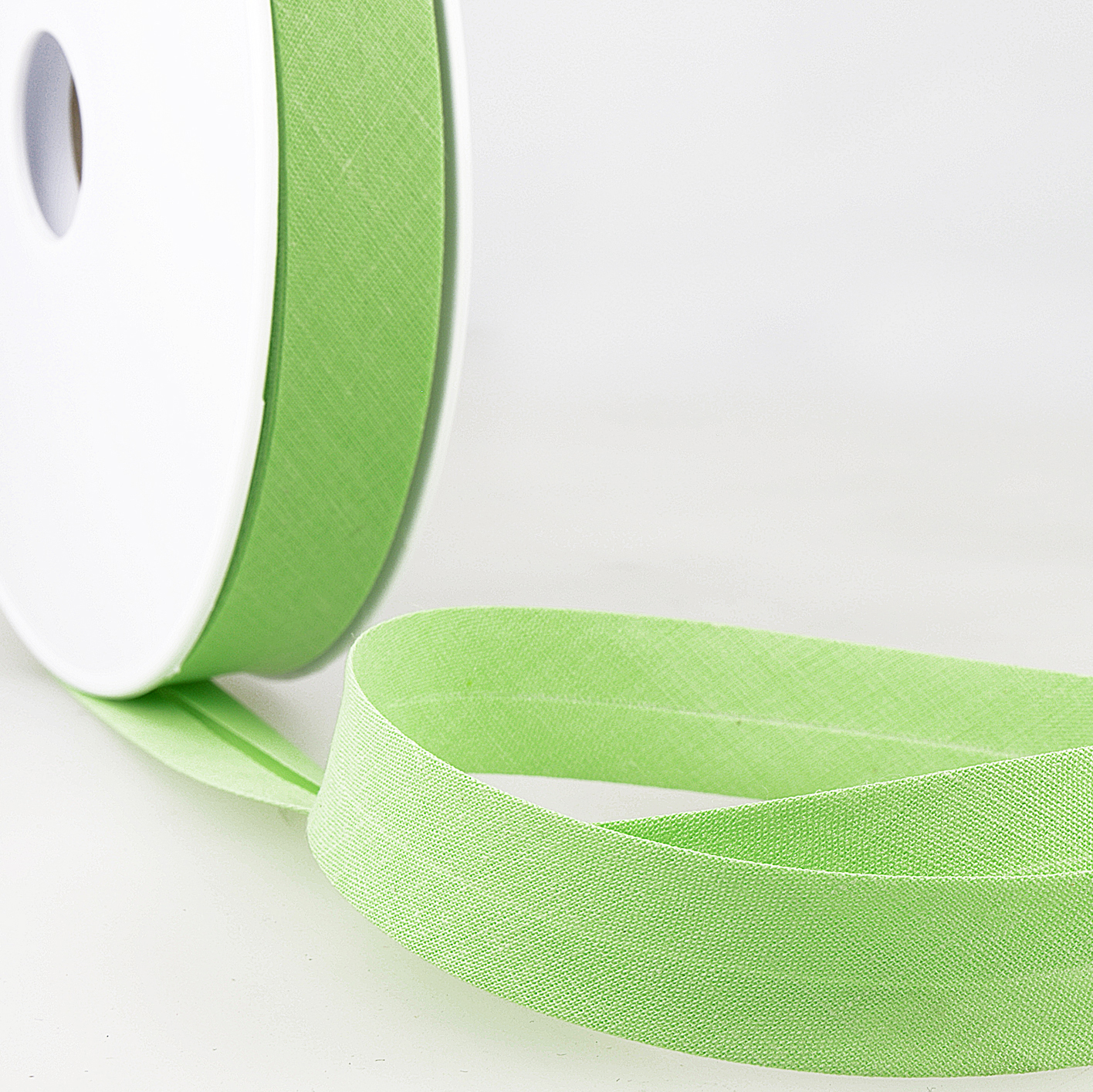 Trim: Bias Binding: Polycotton: 40m x 27mm: Green - Stephanoise ...