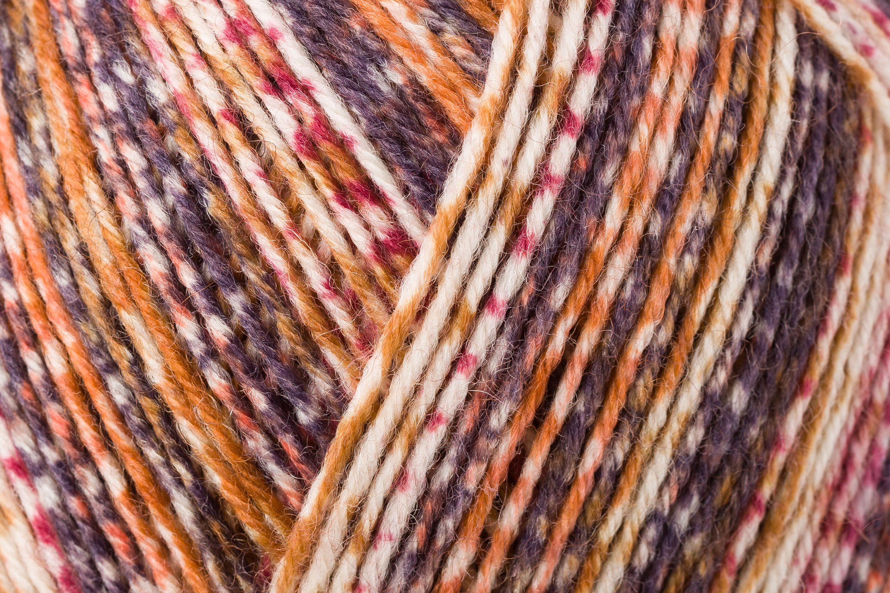 Knitting Yarn: Color: 4 Ply: Countrylife Color: 10 x 100g: Cardamom ...