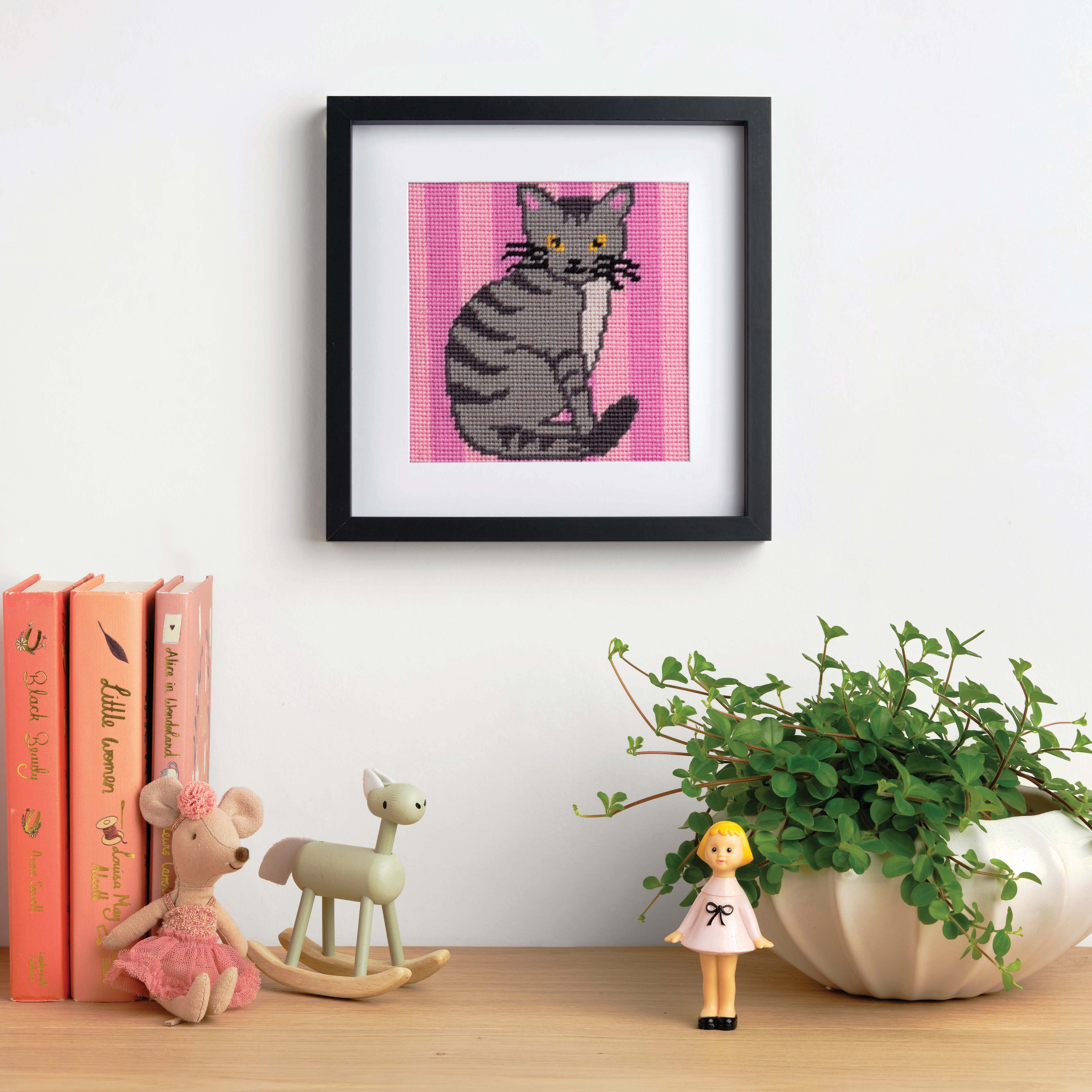 Tapestry Kit: Pets Collection: Tabby Cat Rosie - Anchor - Groves and Banks