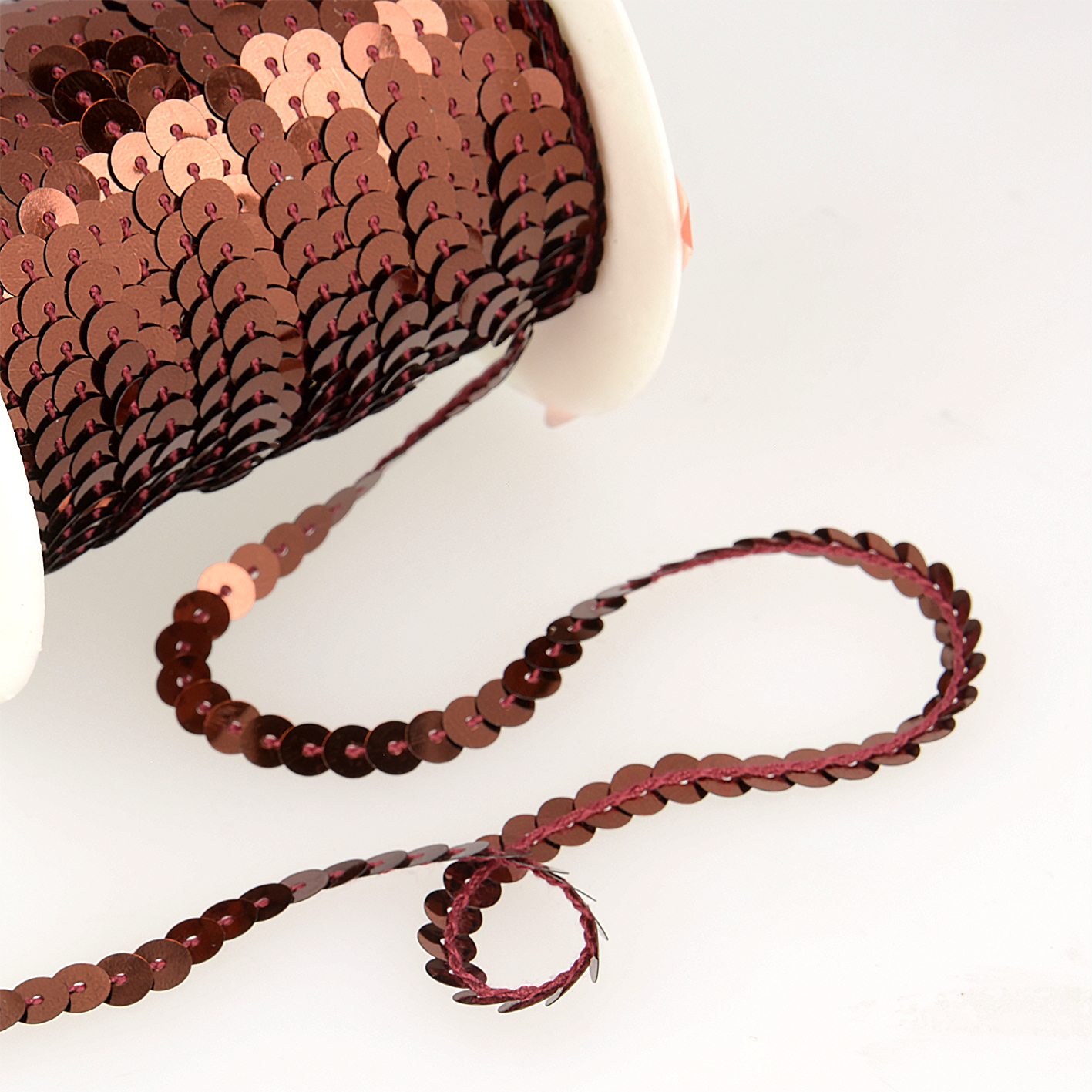 Trim: Sequin: Single Row: 45m x 6mm: Dark Red - Stephanoise - Groves ...