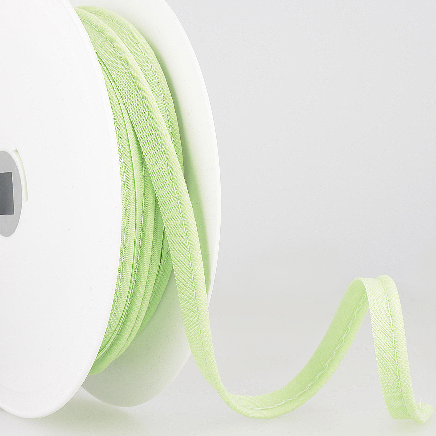 Trim: Piping: Flanged: 25m x 2mm: Light Green - Stephanoise - Groves ...