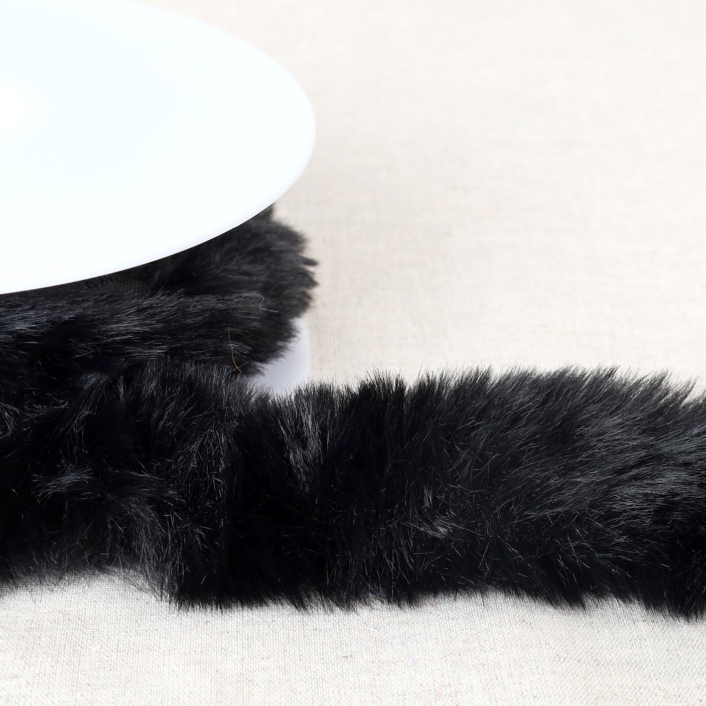 Trim: Piping: Faux Fur: 5m x 50mm: Black - Stephanoise - Groves and Banks